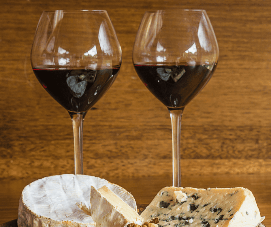 How to Drink Port Wine? A Beginner’s Guide to Port